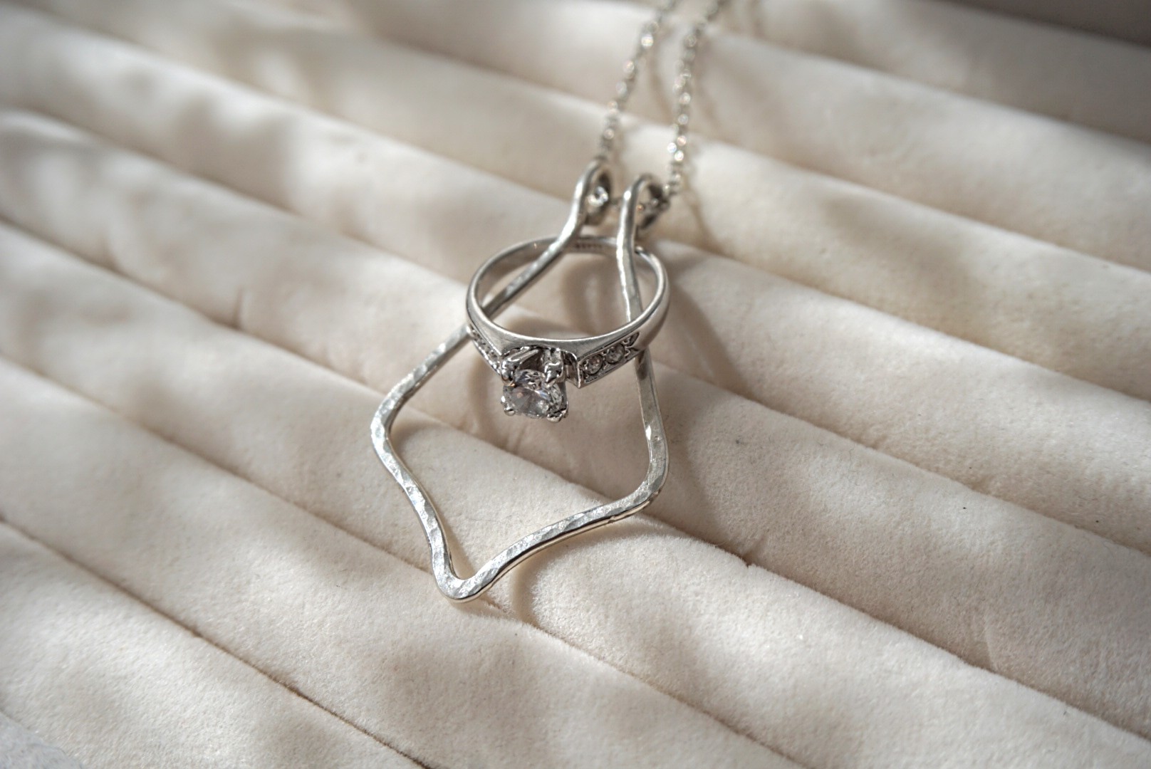 Haven - The Ring Keeper - Silver - Phoenix Leigh Boutique